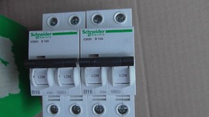 2 x Schneider Electric iC60H B16 2P 16A MCB New A9F53216 | eBay