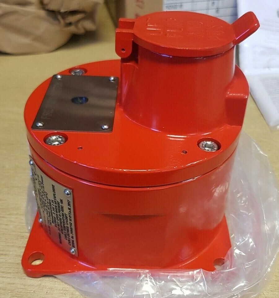 New In Box MEDC SM87PB Manual Call Point Alarm SM87PBMD SM87/PB | eBay