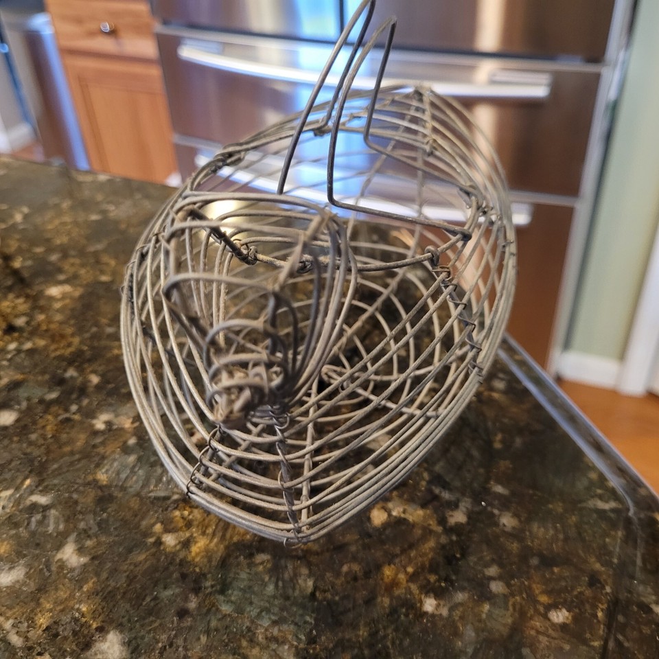 Lot Four Primitive Antique Vintage Wire Mesh Egg Baskets Round Chicken ...