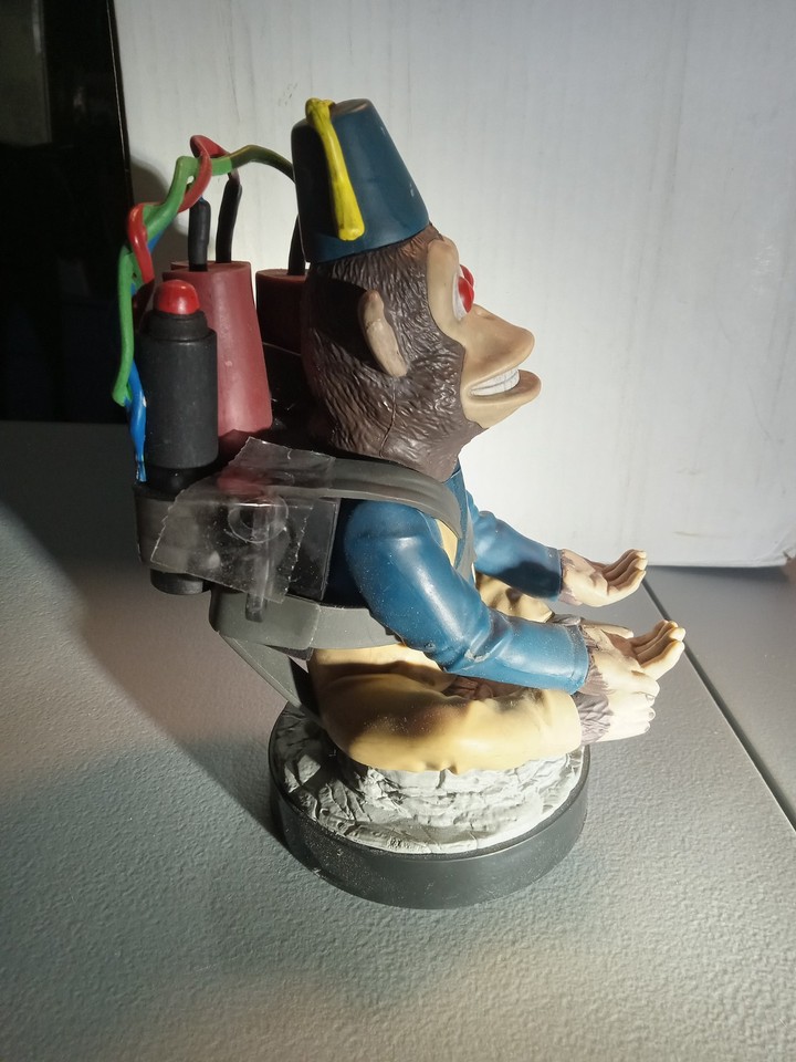 Call of Duty: Monkey Bomb Cable Guys Controller Holder and Phone Stand ...
