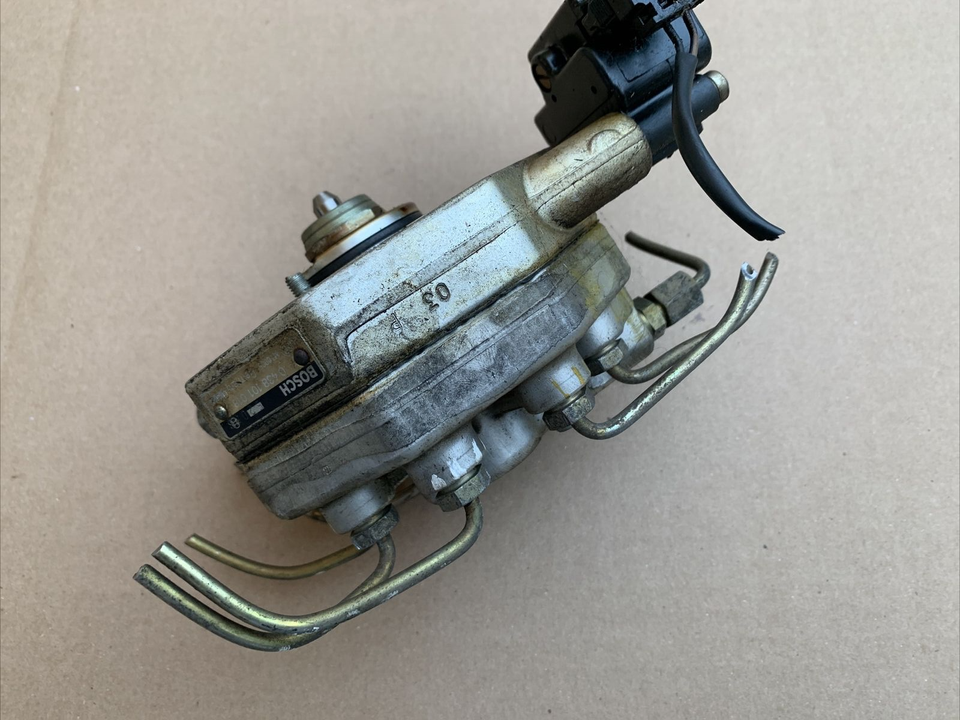 1986-91 Mercedes 560SL 420SEL 560SEL 560SEC BOSCH Fuel Distributor 0 ...