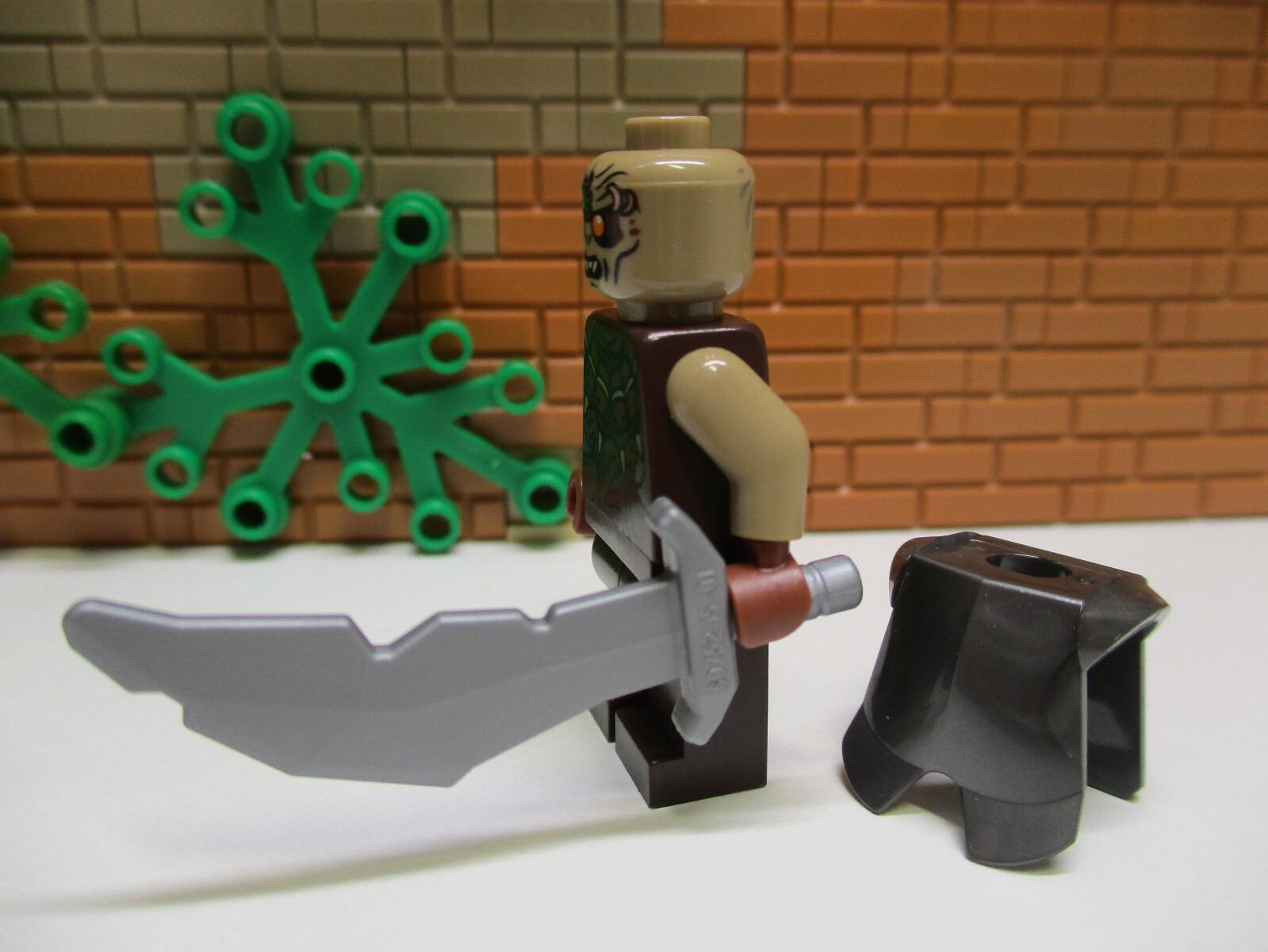 (G11/17) LEGO Lord of the Rings lor024 Mordor Orc From 79008 79007 ...