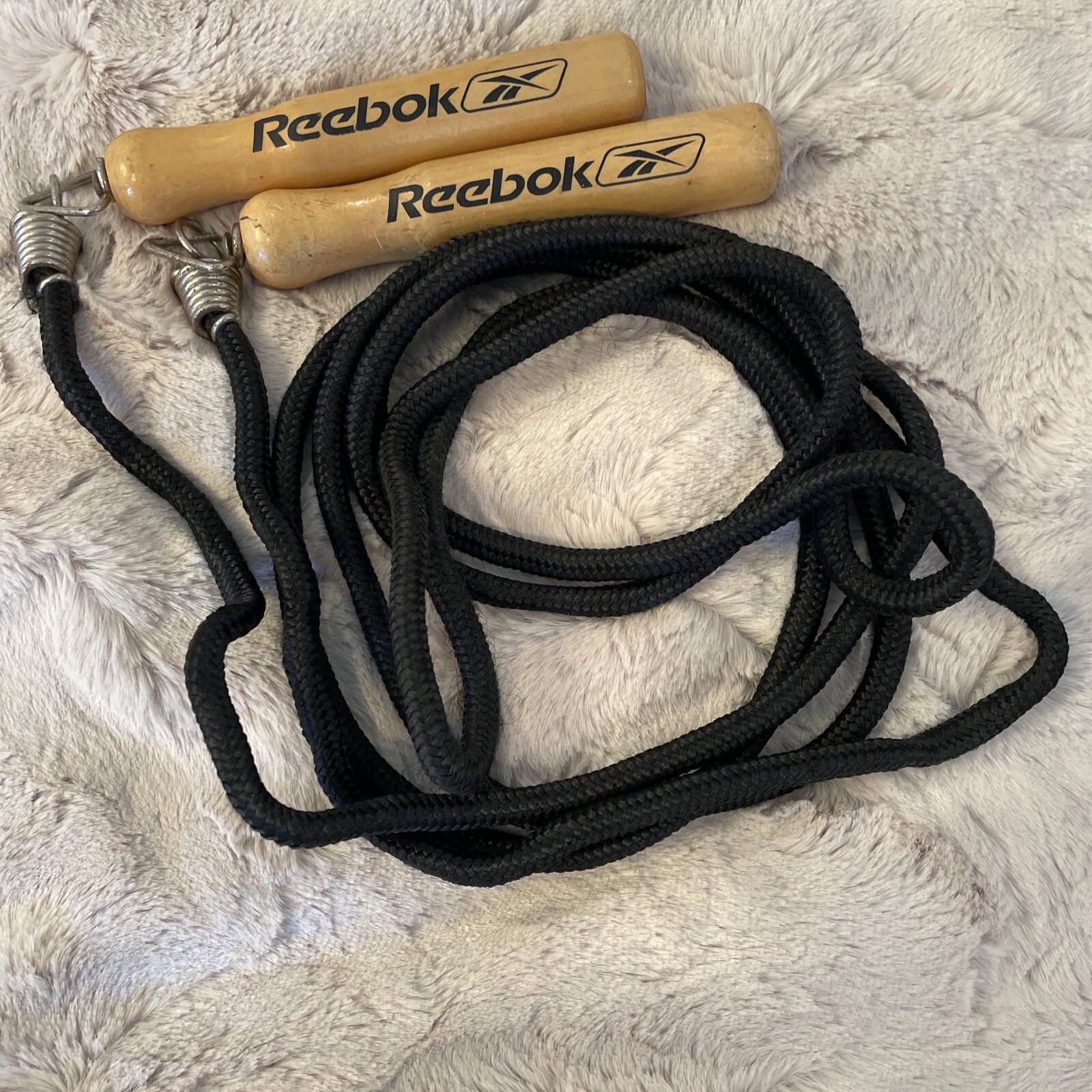 Reebok Original Fitness Wood Handle Exercise Jump Rope Just Count It ...