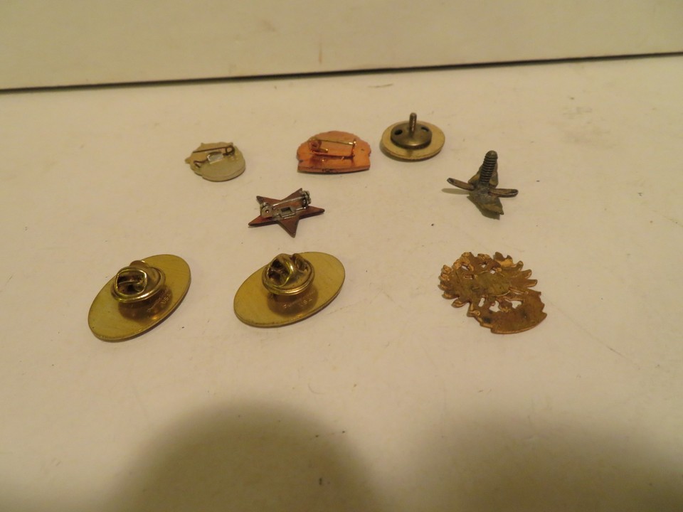 VINTAGE LOT OF 8 ASSORTED LAPEL PINS~ PIEROD TIROL STAR RUSSIAN WINGS ...
