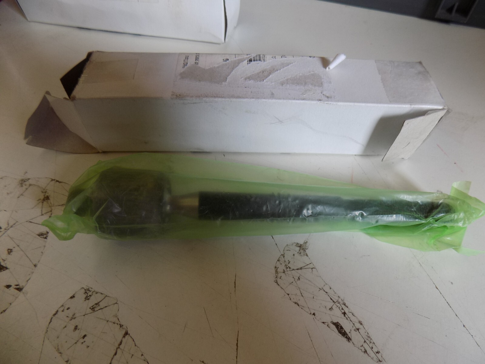 Genuine Land Rover Velar Connecting Spindle Rod Part No. LR090900 for ...