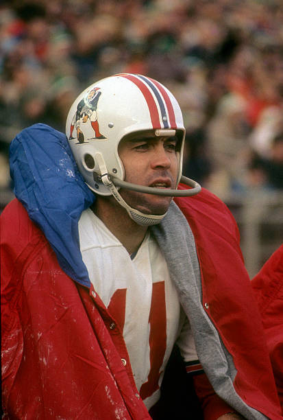 Joe Kapp Of The Boston Patriots Looks On From The Bench 1970 OLD PHOTO ...