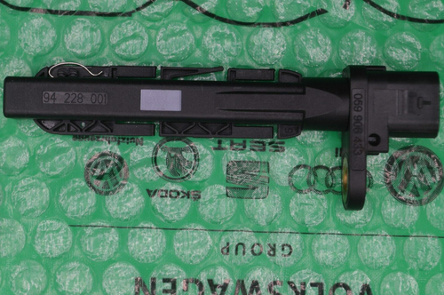 059906433J NEW OEM AUDI VW CRANKSHAFT POSITION SENSOR 059906433E ...