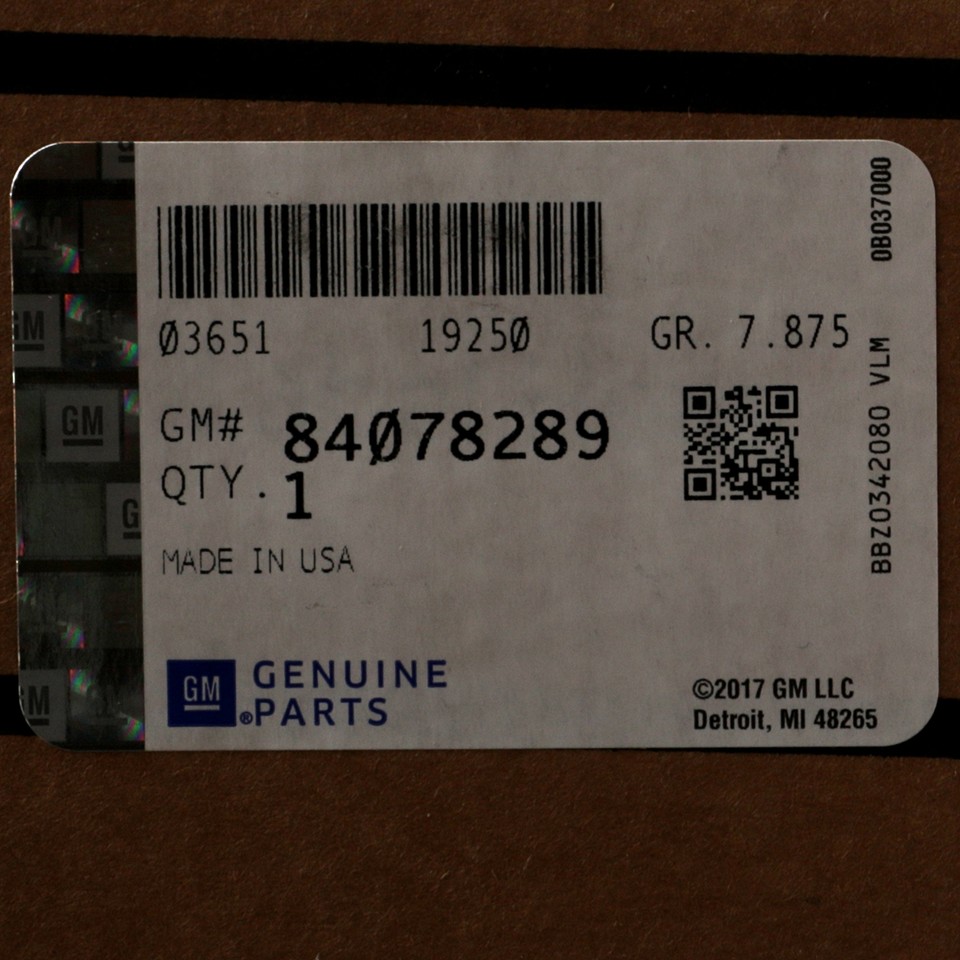 OEM NEW Rear Bumper Step Pad Molding w/Sensor Holes Silverado Sierra ...