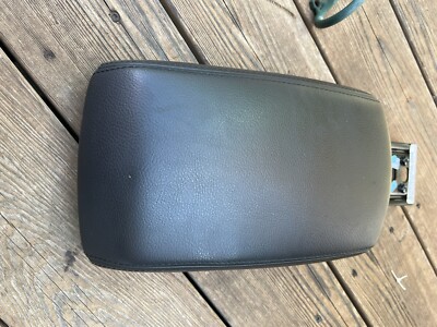 2012-2014 Ford Focus Center Console Lid Armrest Arm Rest Black OEM | eBay