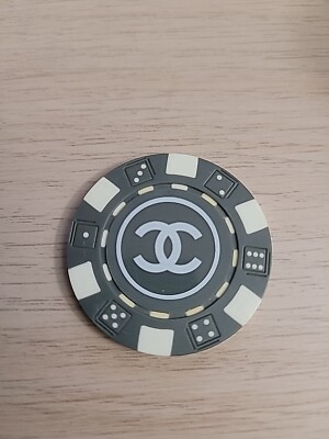 POKER CHIP / CARD GUARD / COLLECTIBLE/ 39MM REGULAR SIZE / NCV Cgrey | eBay