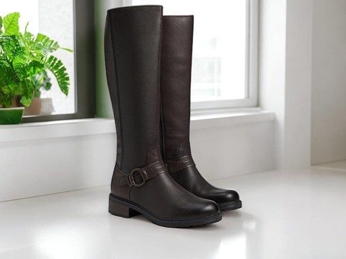 Clarks Hearth Rae Women's Dark Brown Round Leather Heel Boot Size 9.5M ...