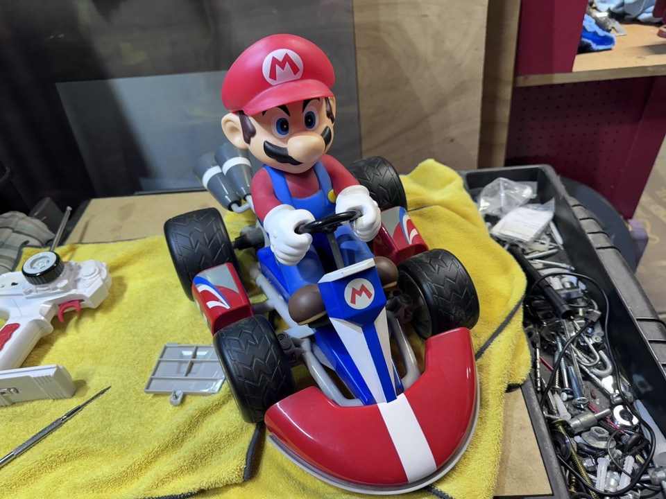 Rare 17 In Mario Kart Wii RC Remote Control Mario With Remote | eBay
