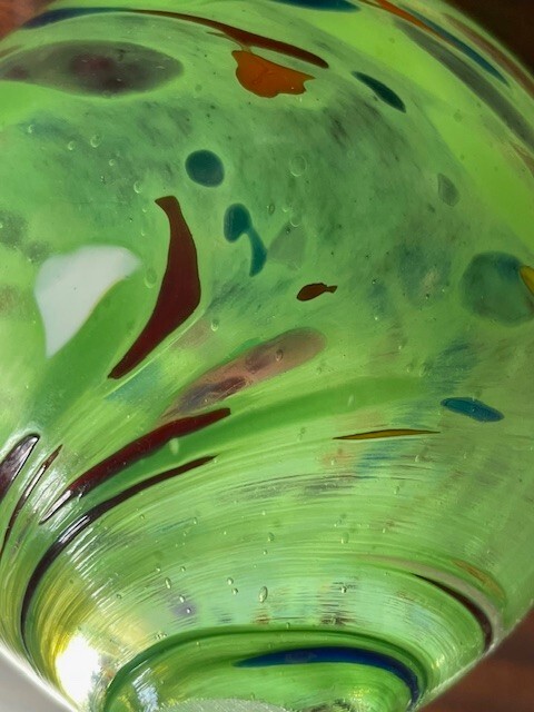 Loretta EBY glass vase; handblown/signed, bright green w/ colored ...