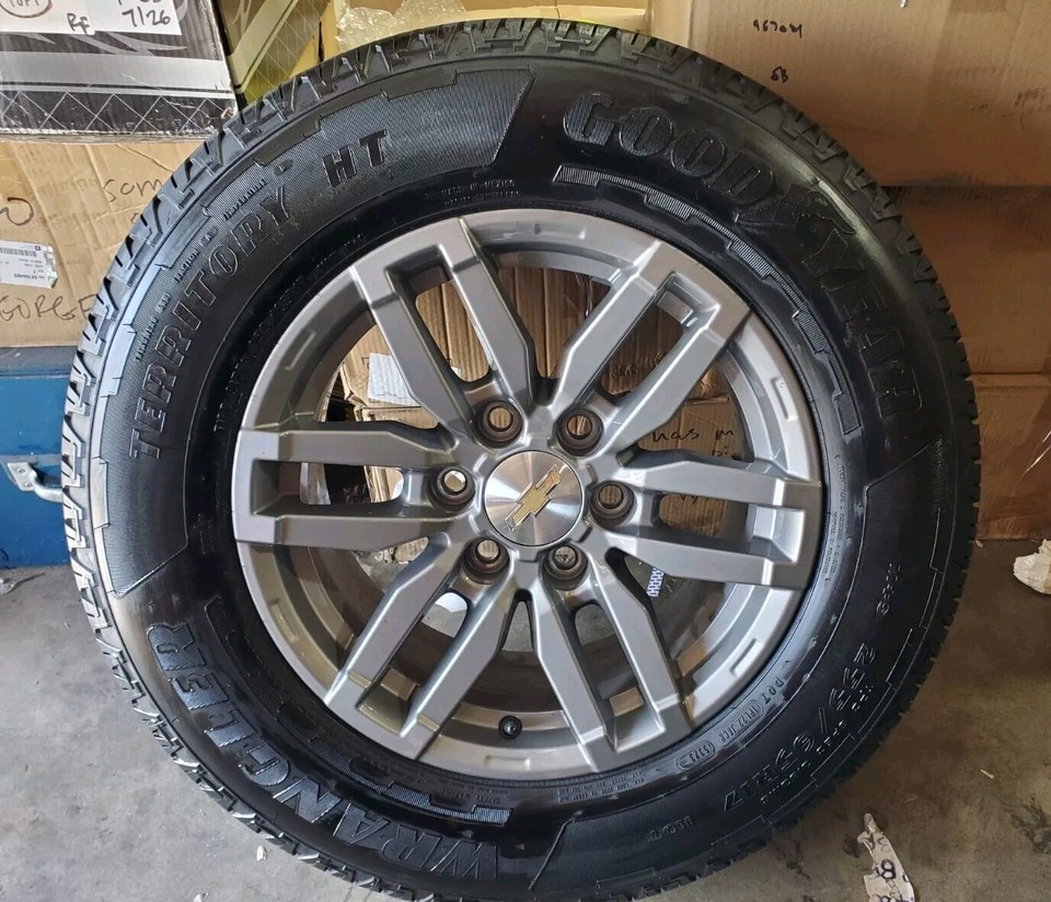 Original 2024 Chevy 17" OEM 4WD Colorado Canyon GMC Wheels Rims Tires ...