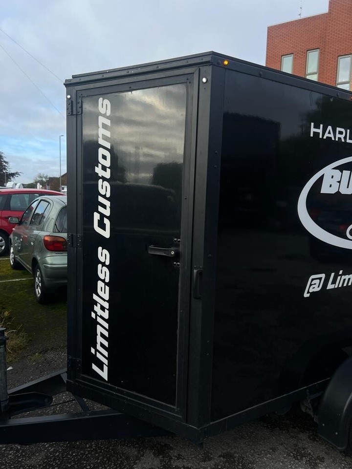 Ifor Williams BV105 10ft Box Van Trailer (Ramp / Doors) Ivor BV85 BV125 ...