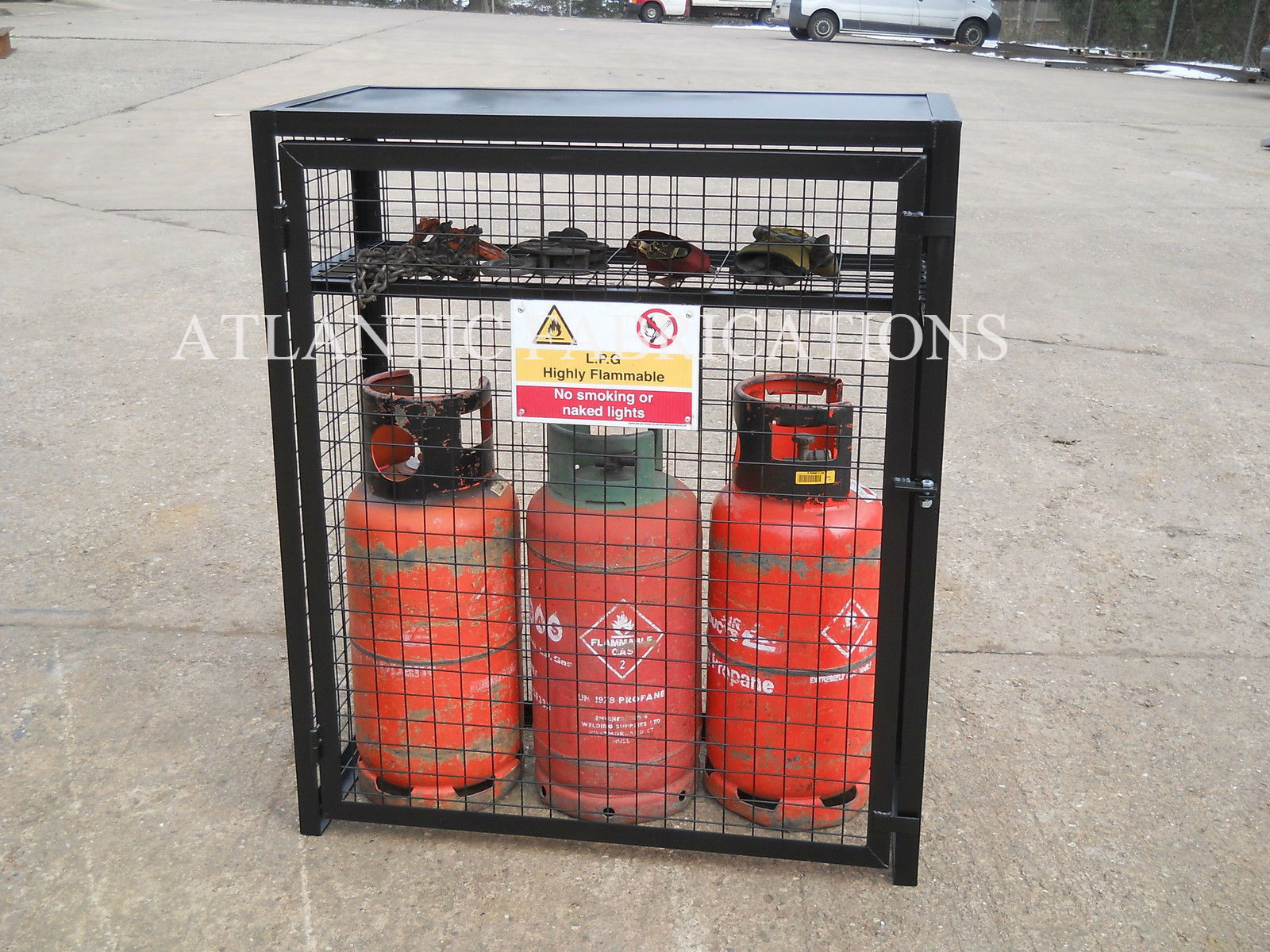 3 x Propane 19kg Gas cylinder storage - shelf- Bottle cage 1300h x ...