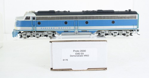 HO Scale Proto 2000 8176 EMD E8 Demonstrator #952 Electro Motive ...