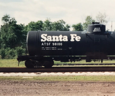 Atchison Topeka & Santa Fe Railway ATSF #98100 GATC Tank Car Snapshot ...