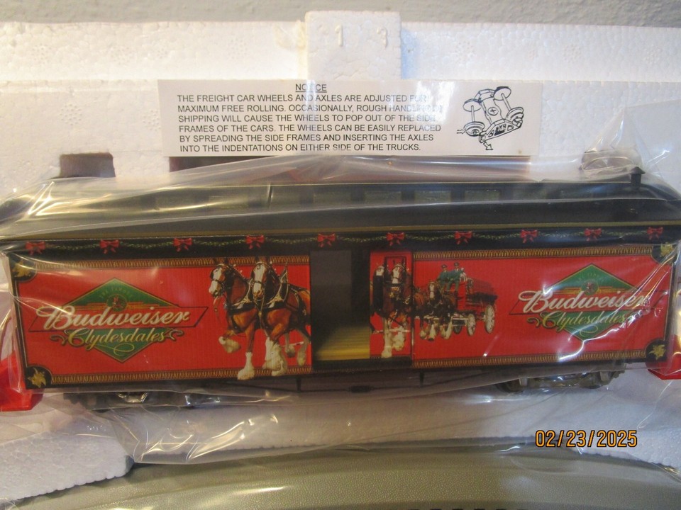 Budweiser CLYDESDALES CAR Hawthorne Village HOLIDAY EXPRESS TRAIN w ...
