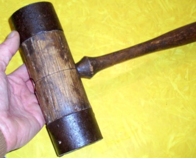 PRIMITIVE ANTIQUE SHIPWRIGHTS CAULKING HAMMER MALLET IRON RINGS CLIPPER ...