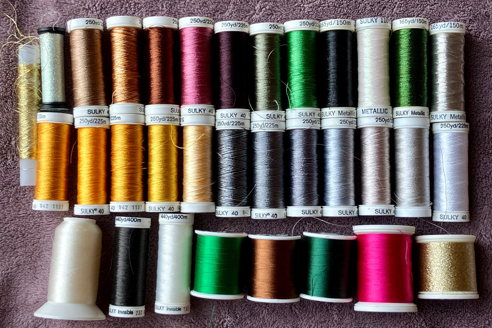 Lot of 32 Machine Embroidery Thread Spools - Rayon, Metallic, Invisible ...