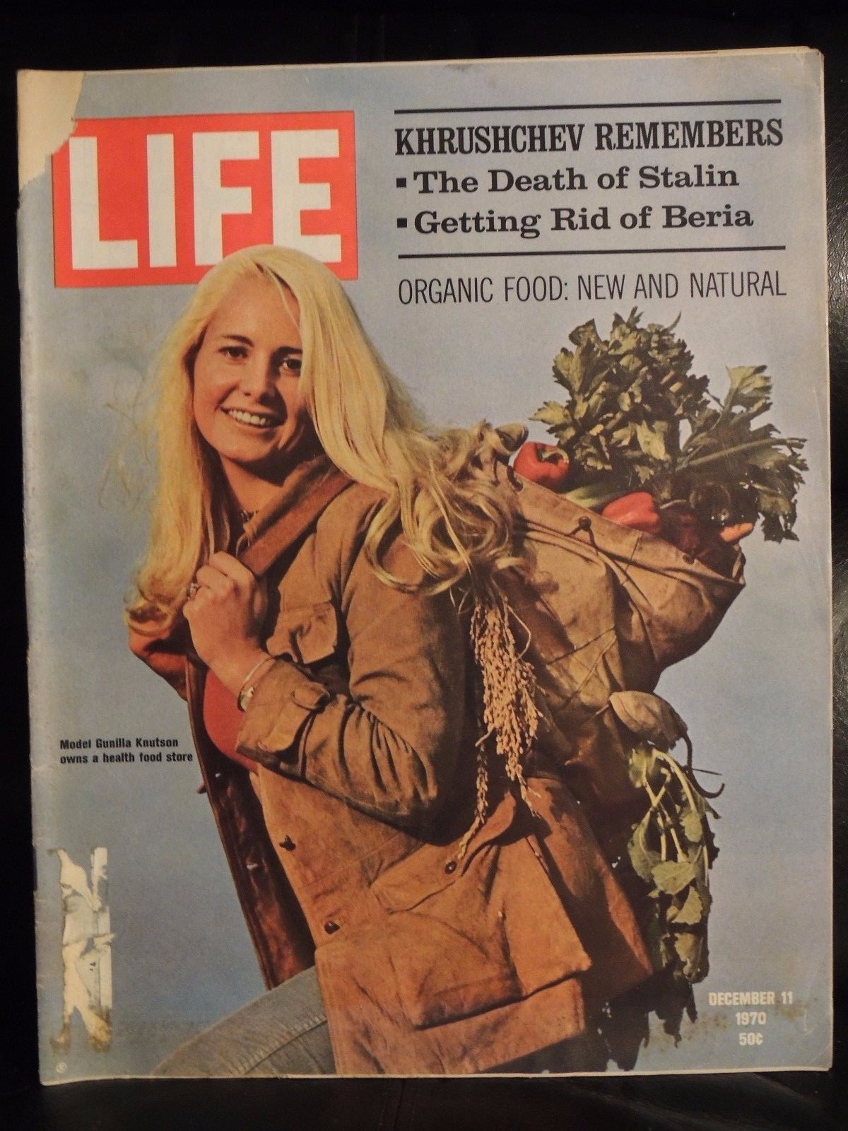LIFE December 11,1970 Gunilla Knutson / Khrushchev Remembers Pt 3 ...