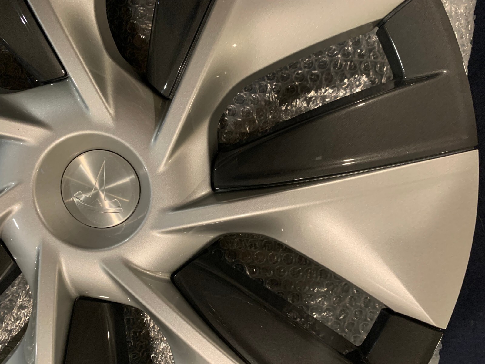 2020-22 19" Tesla Model Y HUBCAP Wheel Rim Hub CAPX4 OEM COVERS ...