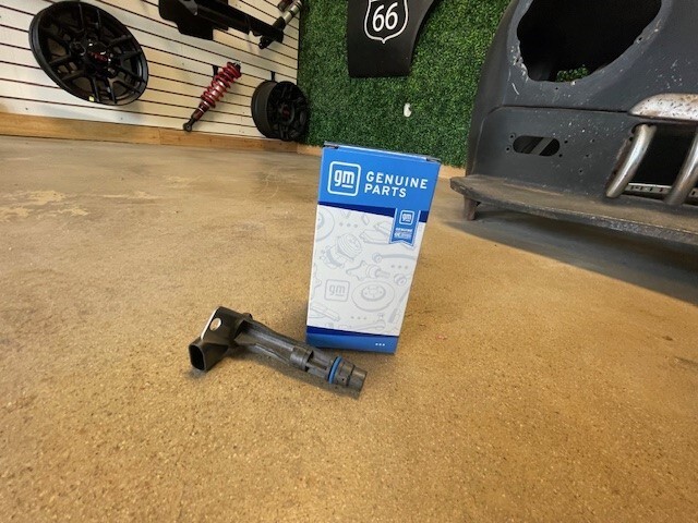 (1) Engine Camshaft Position Sensor-VIN: U, Eng Code: LQ4 GM Parts ...