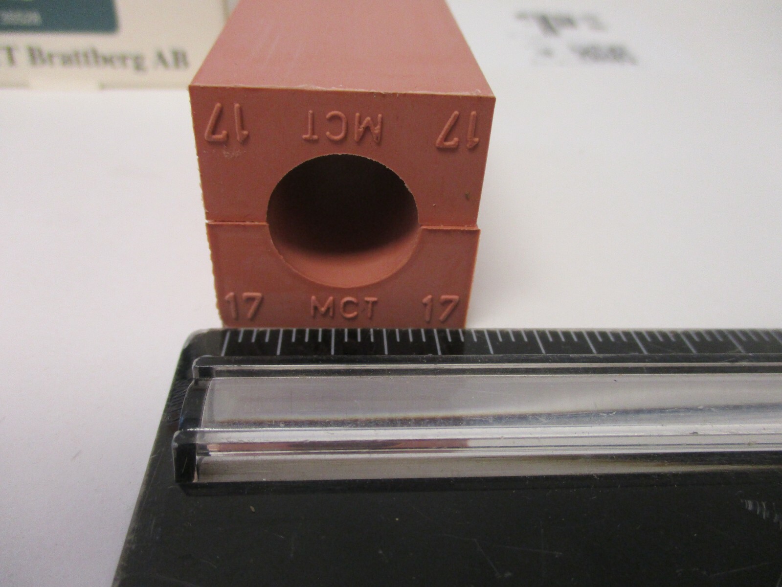 MCT BRATTBERG INSERT BLOCK 30/17 LYCRON, CABLE 0.65-0.69 (32PC LOT ...