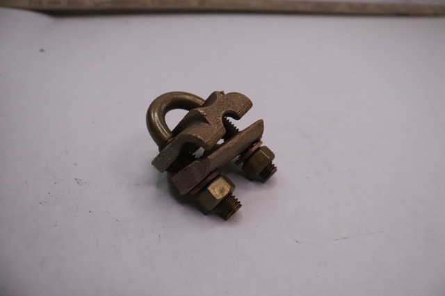 Ilsco GPL-5 5/8" U-Bolt Ground Clamp for sale online | eBay