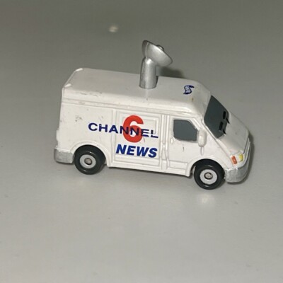 Hot Wheels 1999 Planet Micro Channel 6 News Van in White | eBay
