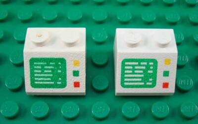 LEGO Lot of 2 White 2x2 Decorated Computer Screen Slopes | eBay