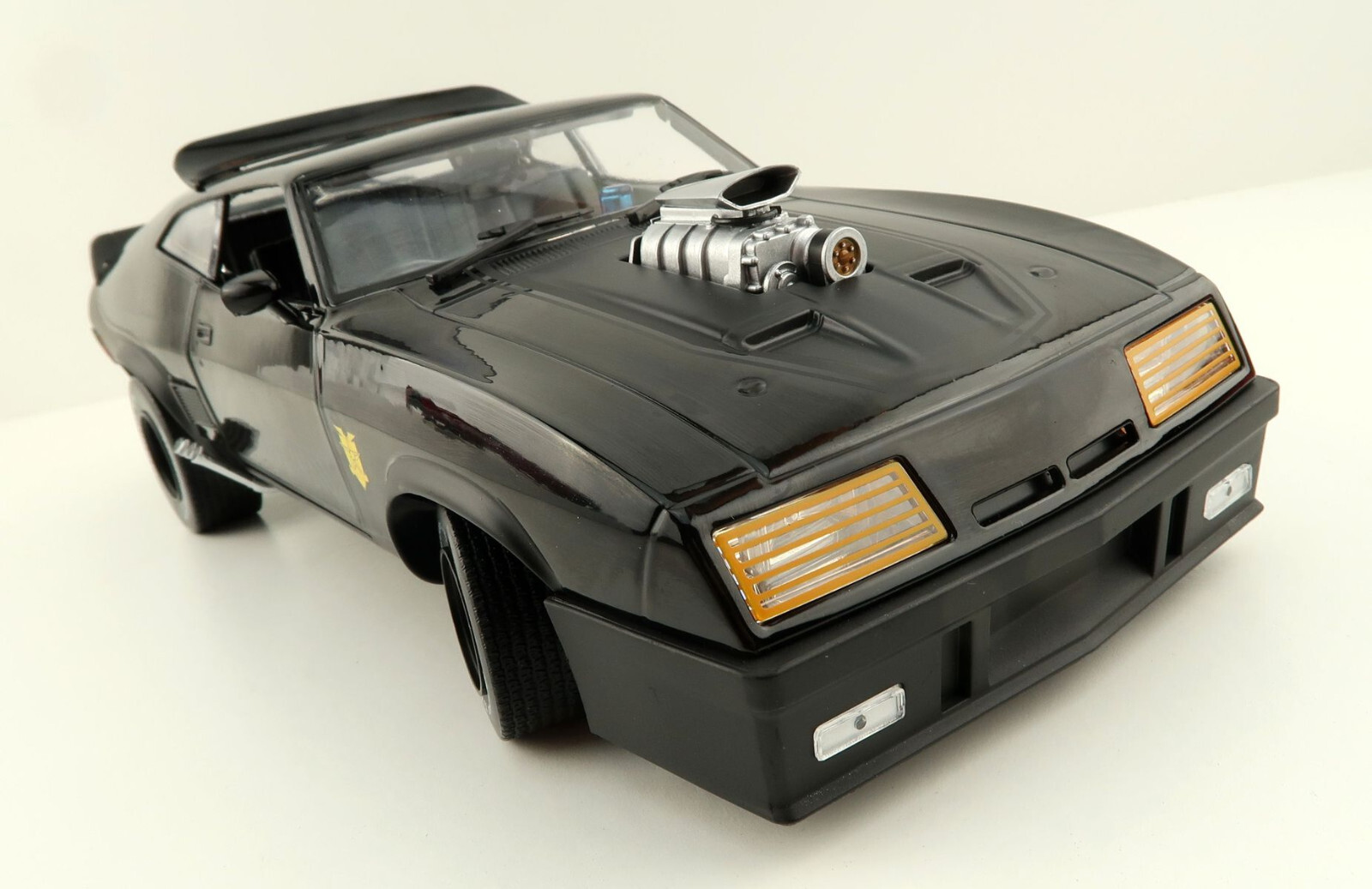 DDA DDA021 1973 Ford XB Falcon - Mad Max Last of the V8 Interceptors ...