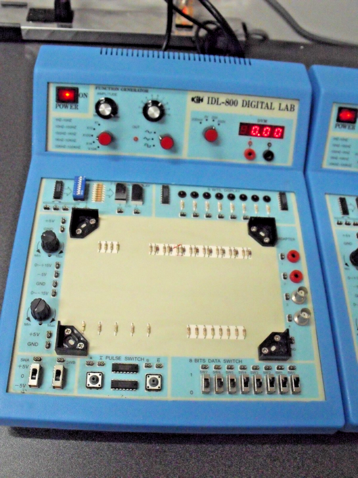 2X K&H DIGITAL LOGIC LAB IDL-800 FUNCTION GENERATOR DIGITAL ELECTRONICS ...