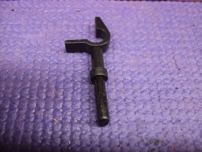 Technics SL-BD210 Tonearm Lock. Tested. Removed from a working SL-B210 ...