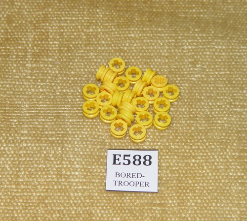 LEGO Parts: Technic Bush 3713,4265c 1/2 Smooth, 4265a,4265b 1/2 Toothed ...