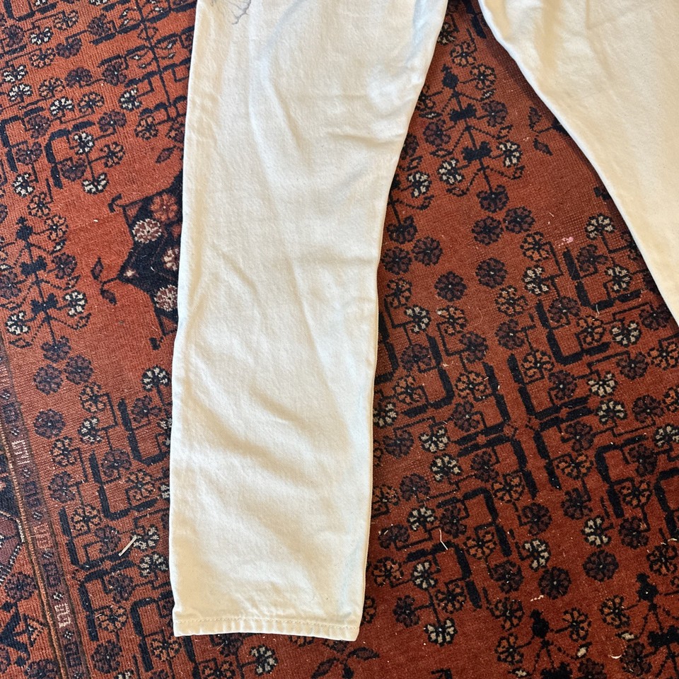 Levi Jeans Women Size 28x28 Cream 501 Button Fly Straight Butterflies ...