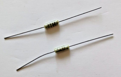 3 x Precision Axial Polystyrene Film Capacitor 200Pf/630V 2% - Philips ...