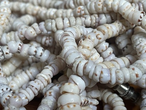 Lot of 20 Vintage Hawaiian Tiger Puka Shell Beaded Necklaces 16” Surfer ...