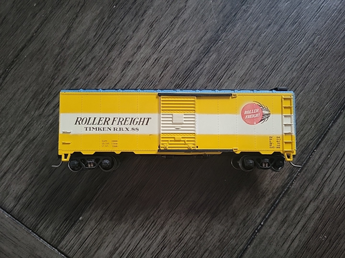 HO Scale ROLLER FREIGHT # 40' Box Car Weathered Kadee Couplers/Metal ...