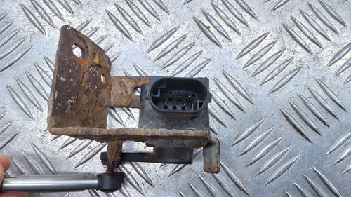 Peugeot 5008 2011 Rear headlight headlamp level sensor 1307213008 ...