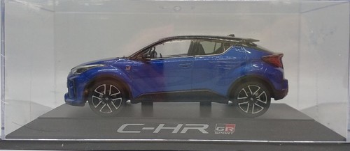 Car Train Model Number Toyota C HR (Black x Nebula Blue Metallic ...