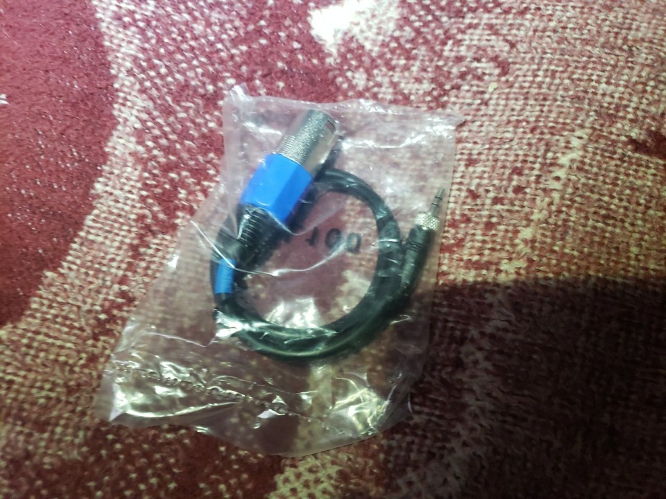 Sennheiser CL100 3 Pin Male XLR to 3.5mm Locking Mini jack Plug | eBay