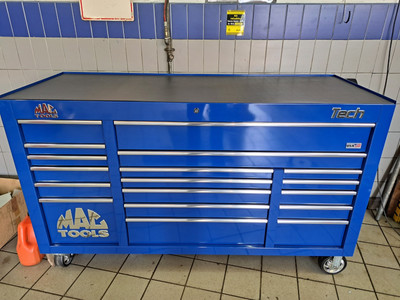Mac Tools 18 Drawer Tech Series Triple Bank Tool Cabinet MB1084-BL ...