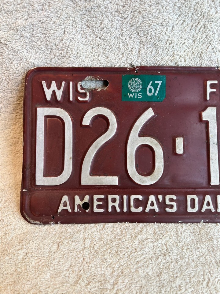 Wisconsin Vintage License Plate D26 193 Feb 1966-67 America's Dairyland ...