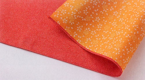 Musubi Reversible Furoshiki 45cm Sakura & Shark Pattern Japanese Fabric ...