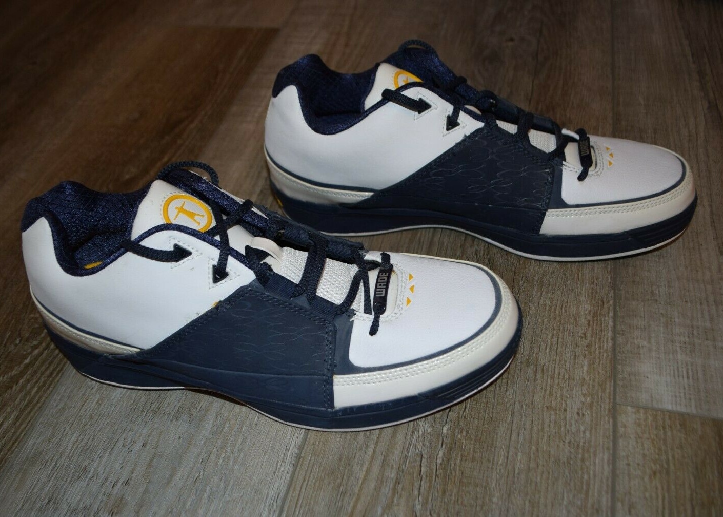 Converse 'WADE' Men's Basketball Ball Sneakers Shoes … - Gem