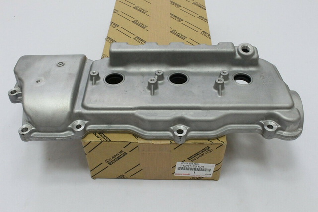 TOYOTA OEM 112010a060 Engine Valve Cover-valve Cover 11201-0a060 for ...