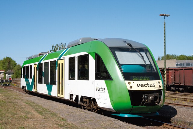 Liliput 133101 Diesel Rail Car Lint 27 Series VT 207 VECTUS for sale ...