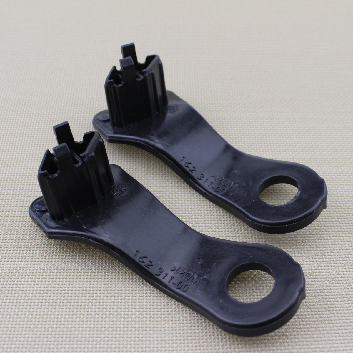 Fits BMW E60 523i, 530d, 535d, M5 Headlight Bracket Right+Left ...